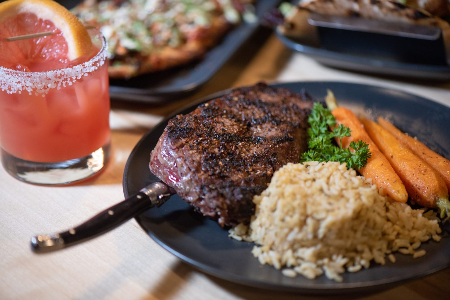 Capitol + Lounge Thirty Three | Restaurant & Events